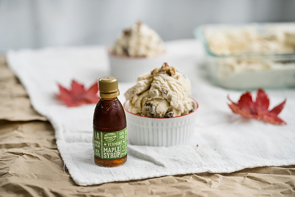 Maple Pecan Ice Cream - Obsessive Cooking Disorder